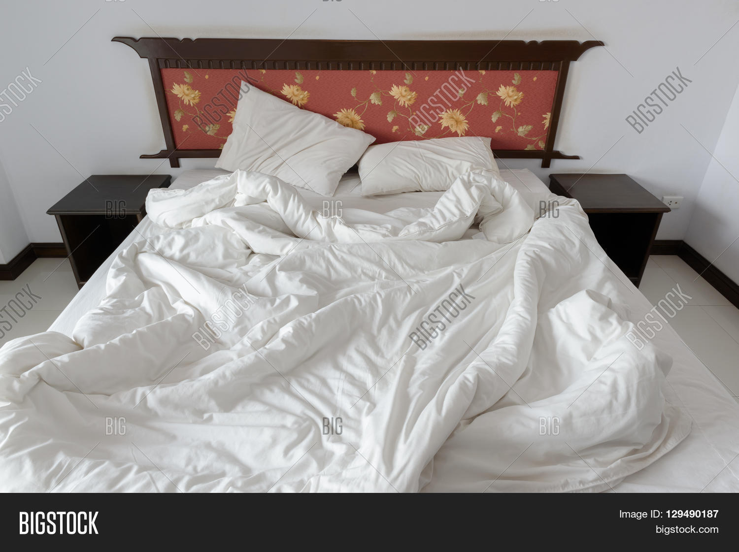 Unmade Bed Clipart Unfinished Messy Bed Image & Photo (Free Trial)