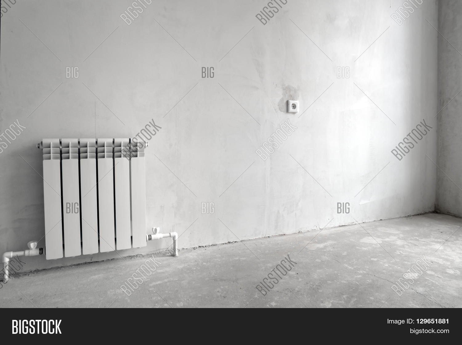 Wall Draft Finishing Image & Photo (Free Trial) | Bigstock