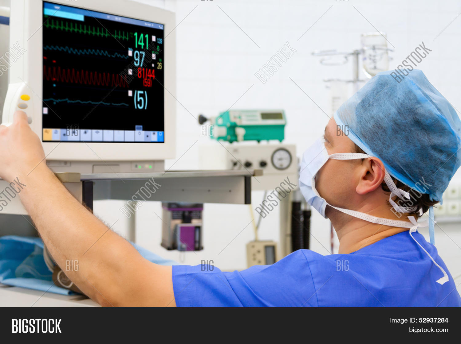 Male Anaesthesiologist Image & Photo (Free Trial) | Bigstock