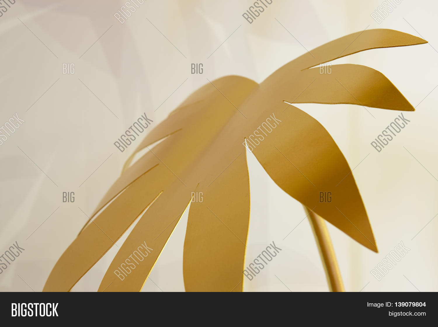 Golden Palm Tree Leaf Image & Photo (Free Trial) | Bigstock
