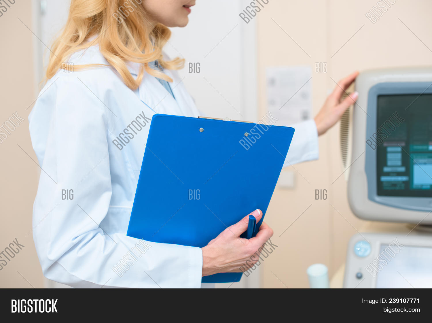 Cropped Shot Doctor Image & Photo (Free Trial) | Bigstock