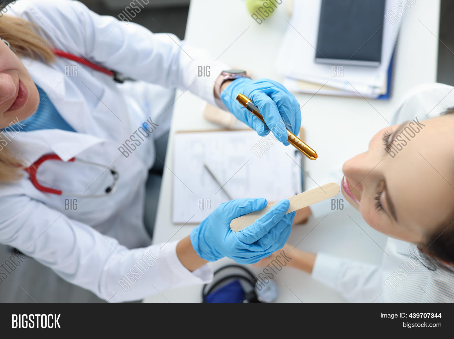 Woman Ent Doctor Image & Photo (Free Trial) | Bigstock