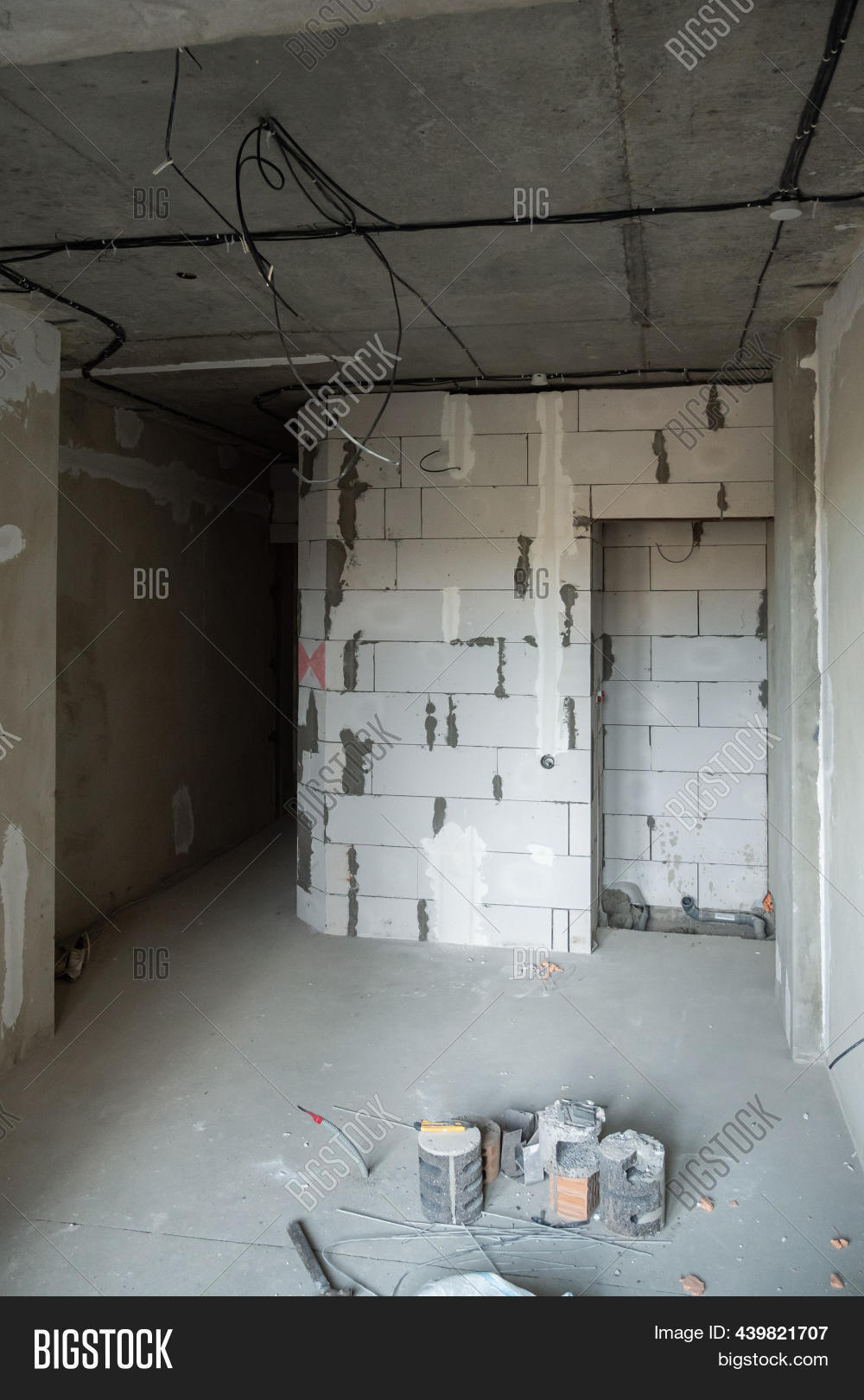 Empty Room Concrete Image & Photo (Free Trial) | Bigstock