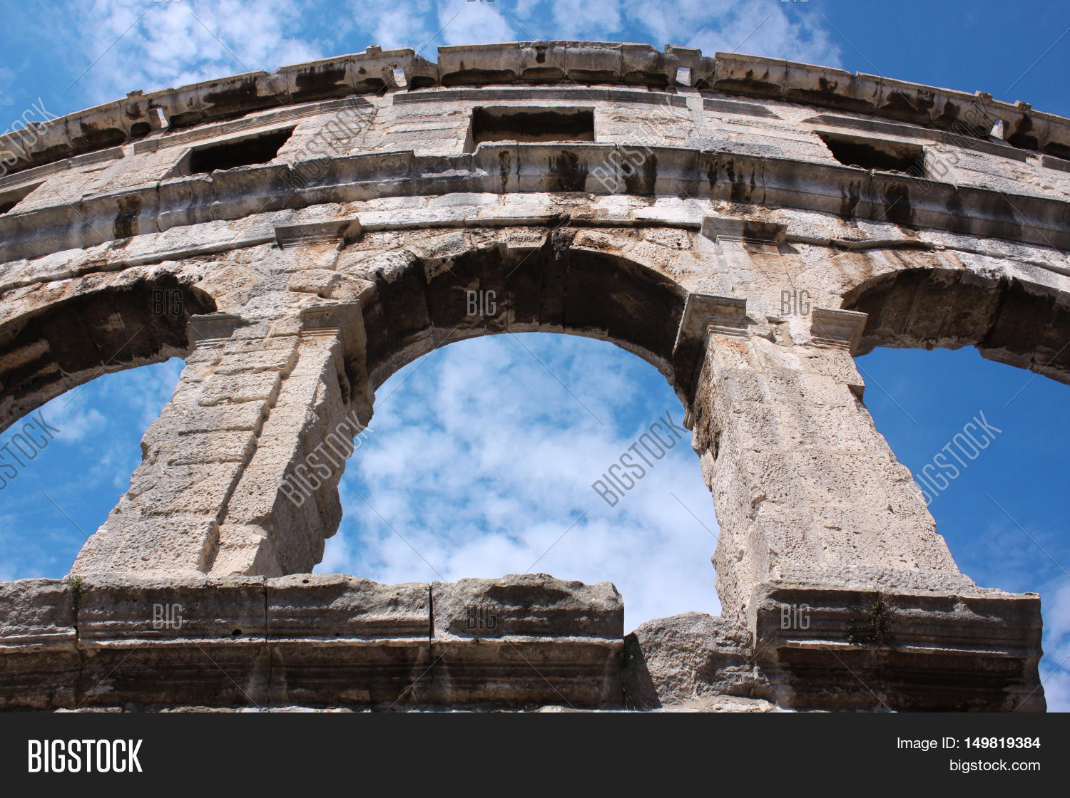 Stone Arches Old Roman Image & Photo (Free Trial) | Bigstock