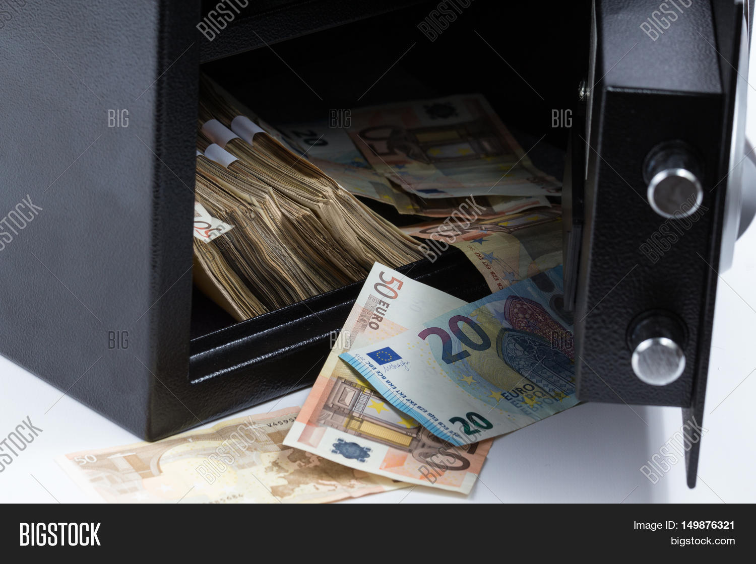 Open Safe Deposit Box Image & Photo (Free Trial) | Bigstock