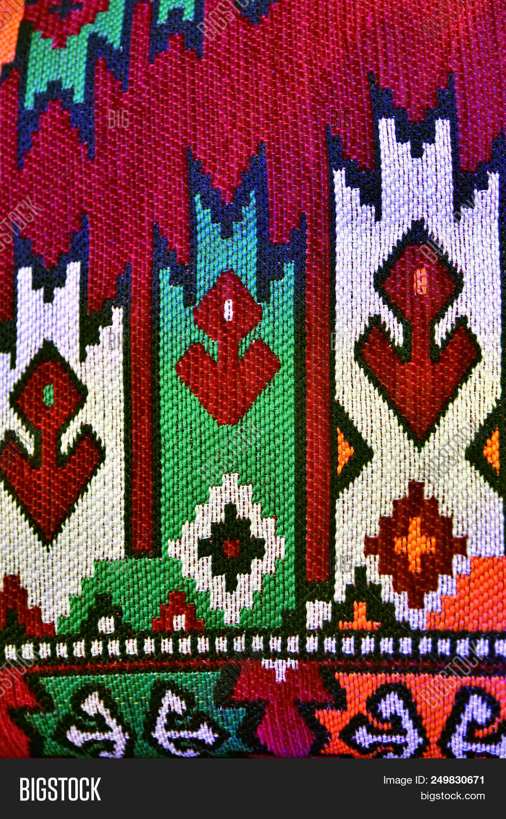 Arabian Sadu Weaving Image & Photo (Free Trial) | Bigstock