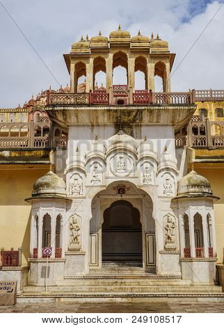 Old Building Jaipur, Image & Photo (Free Trial) | Bigstock
