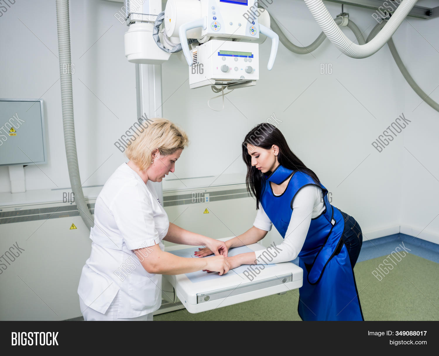 Radiologist Patient X- Image & Photo (Free Trial) | Bigstock