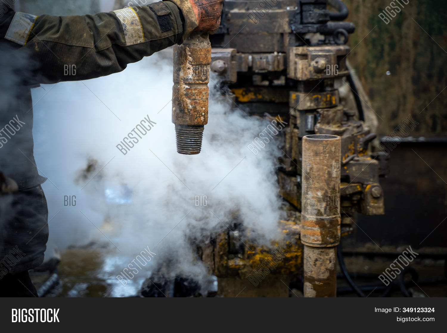 Offshore Oil Rig Image & Photo (Free Trial) | Bigstock