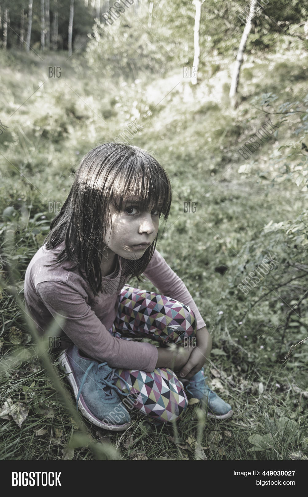 Frightened Child Alone Image & Photo (Free Trial) | Bigstock