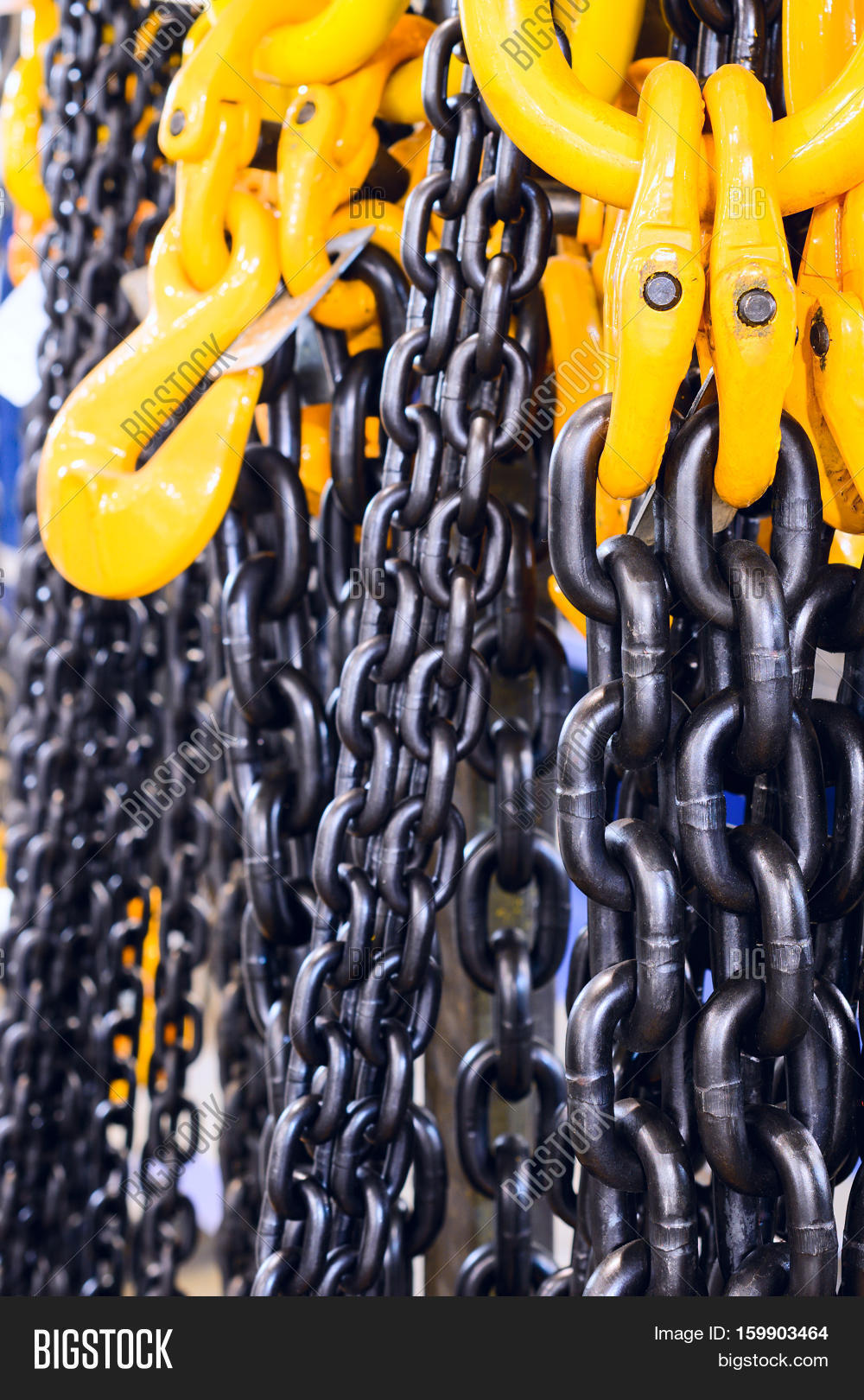 New Chain Cargo Sling Image & Photo (Free Trial) | Bigstock