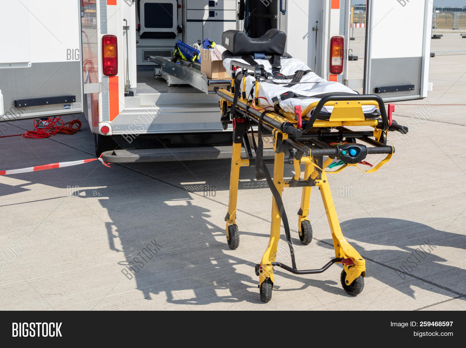 Emergency Stretcher Image & Photo (Free Trial) | Bigstock