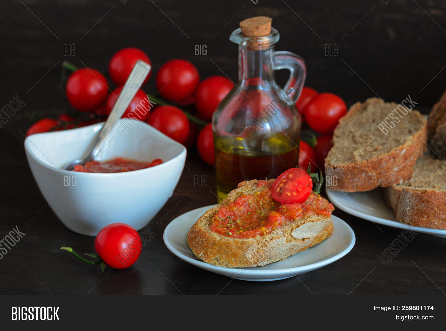 Pa Amb Tomaquet Tomaca Image & Photo (Free Trial) | Bigstock