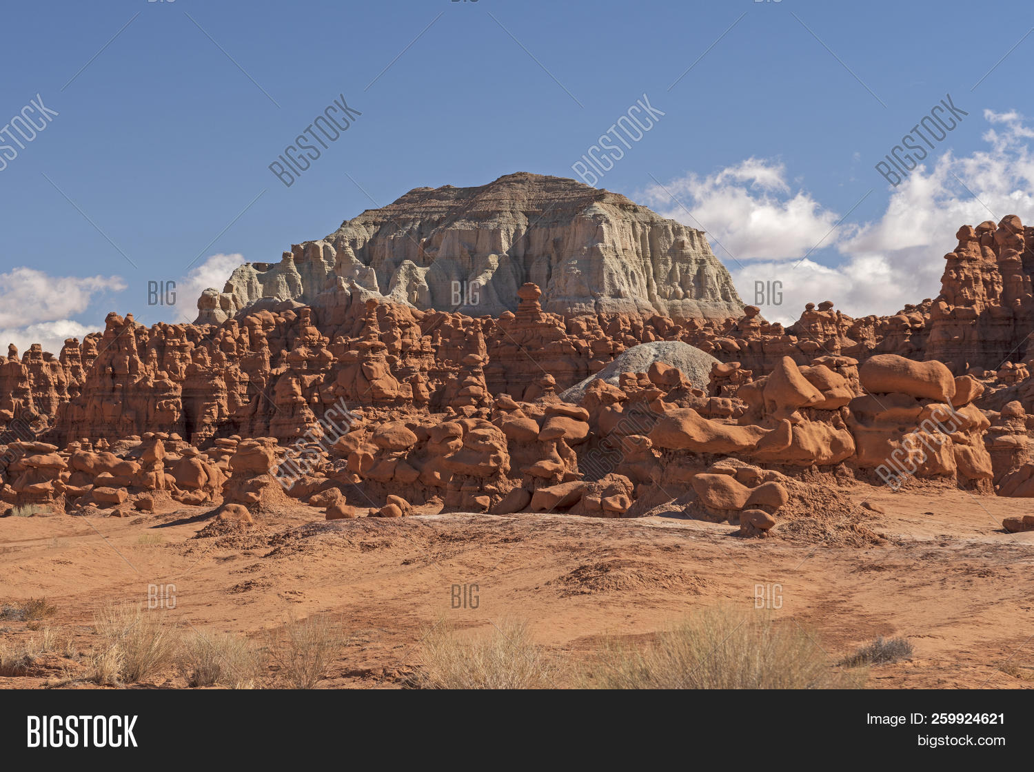 White Red Rocks Desert Image & Photo (Free Trial) | Bigstock