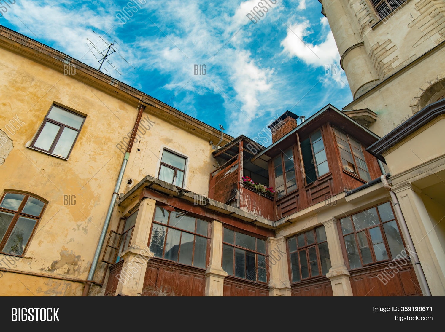 Poor Old Back Street Image & Photo (Free Trial) | Bigstock