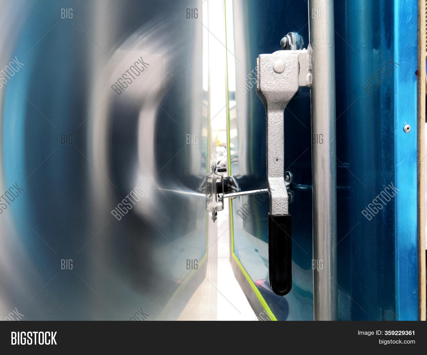 Handle Lock Car Doors Image & Photo (Free Trial) | Bigstock