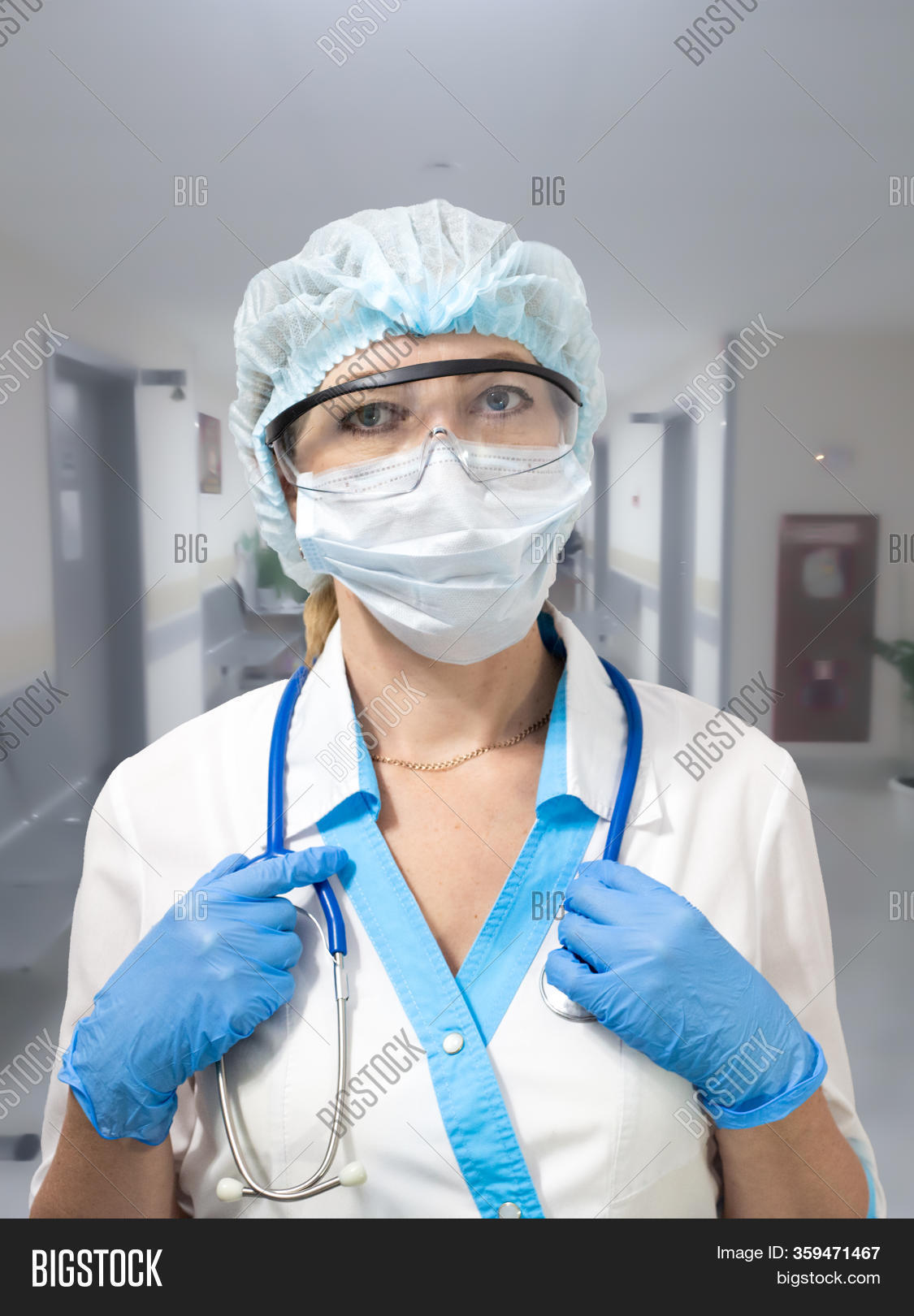 Nurse Medical Mask, Image & Photo (Free Trial) | Bigstock