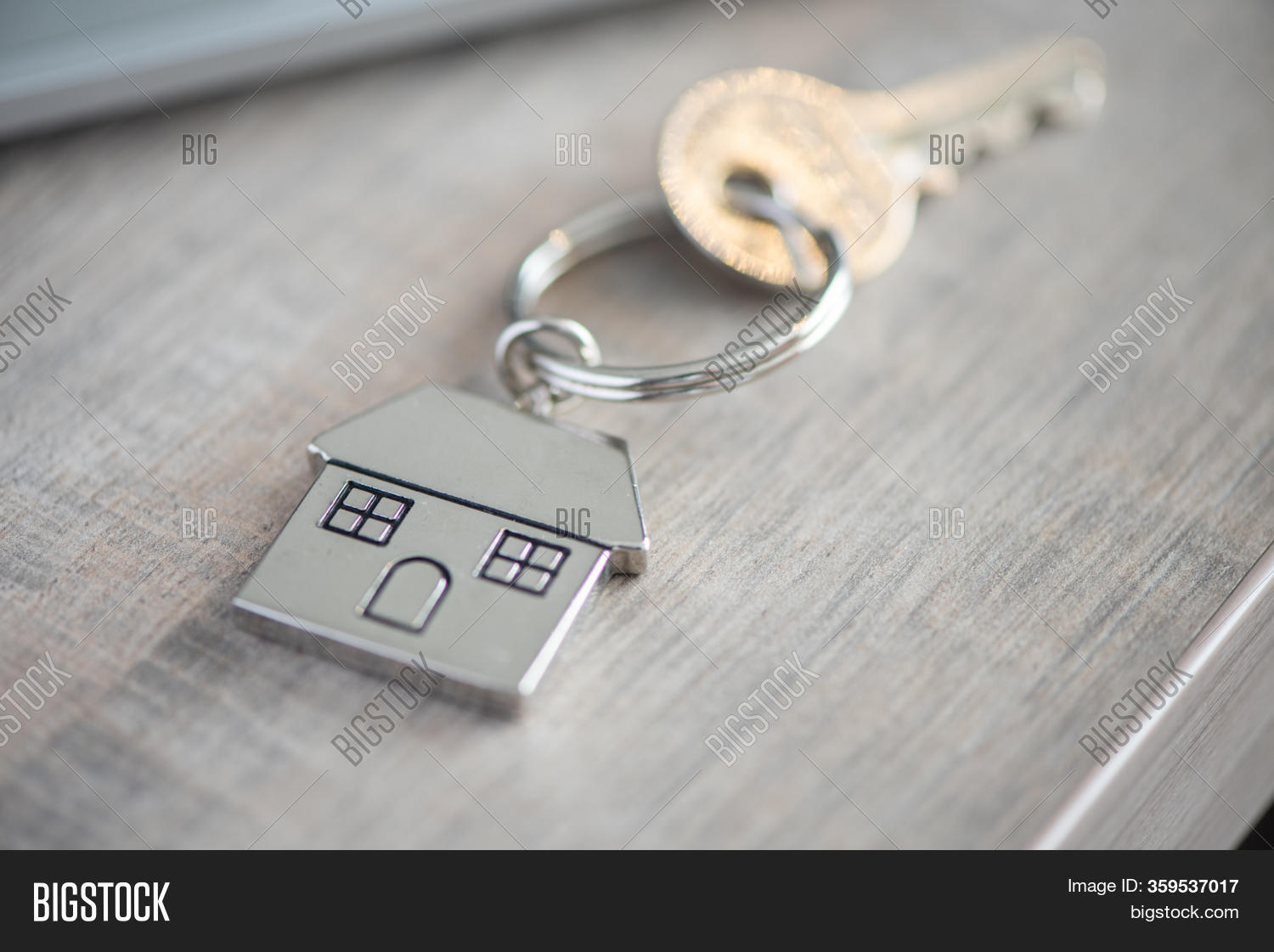 House Keys On House Image & Photo (Free Trial) | Bigstock