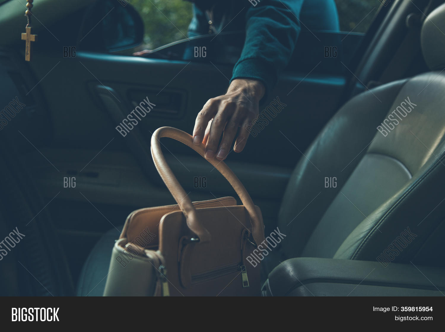 Thief Steals Bag Car Image & Photo (Free Trial) | Bigstock