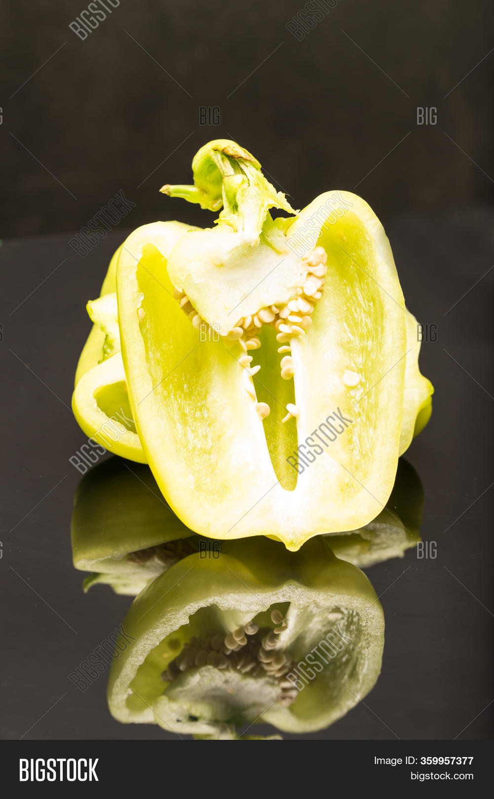 Sliced Green Capsicum Image & Photo (Free Trial) | Bigstock