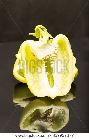Sliced Green Capsicum Image & Photo (Free Trial) | Bigstock