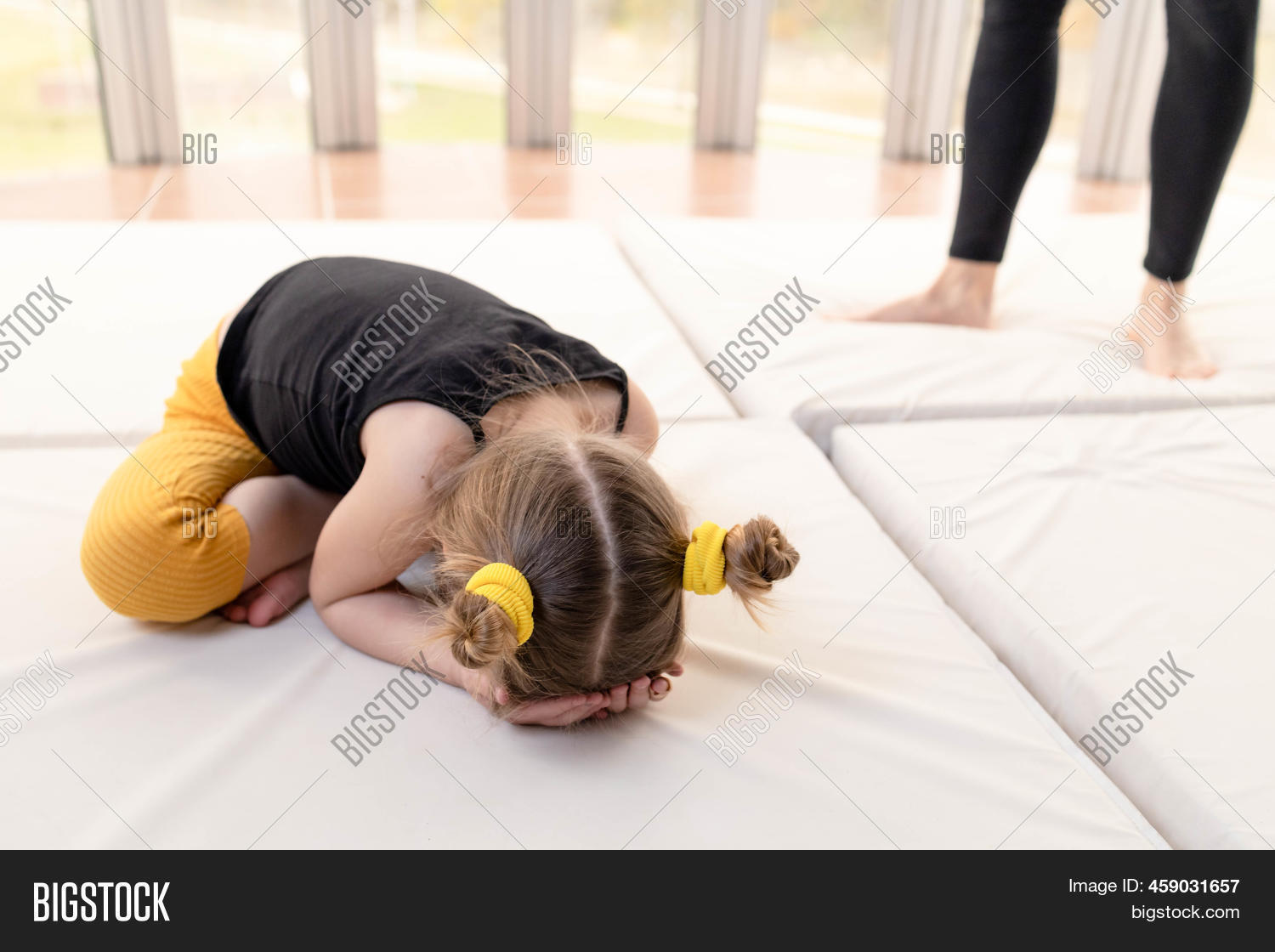 Little Girl Image & Photo (Free Trial) | Bigstock