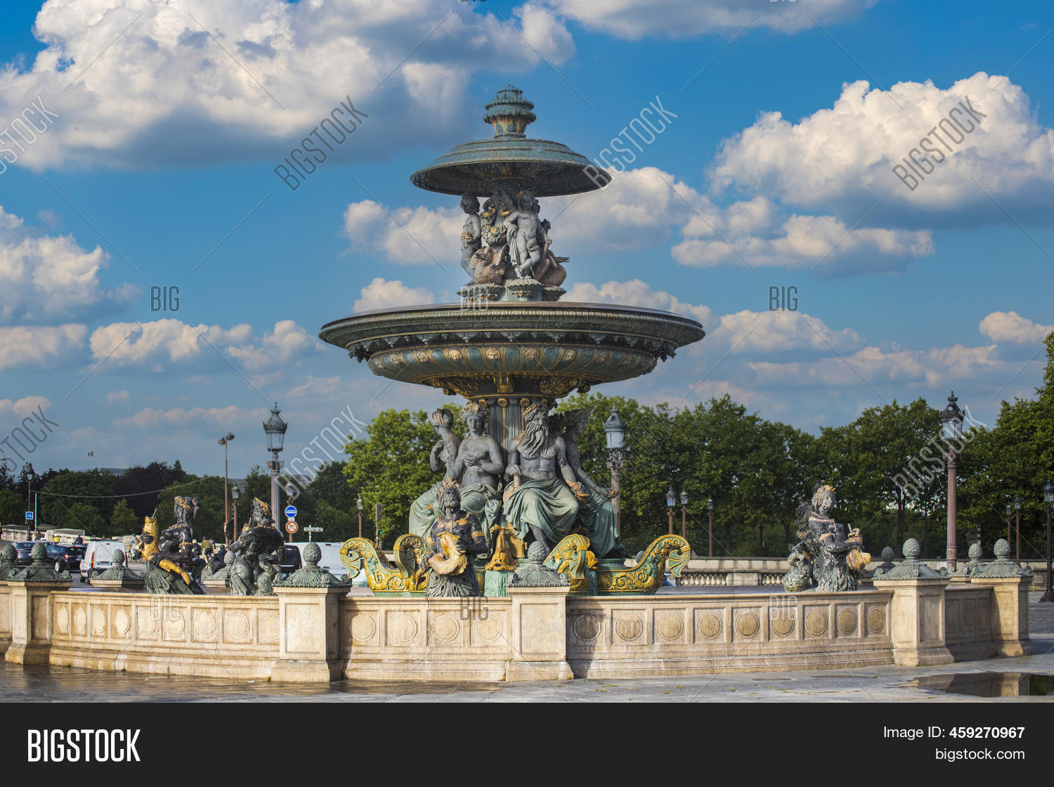 Fountain Seas Place Image & Photo (Free Trial) | Bigstock