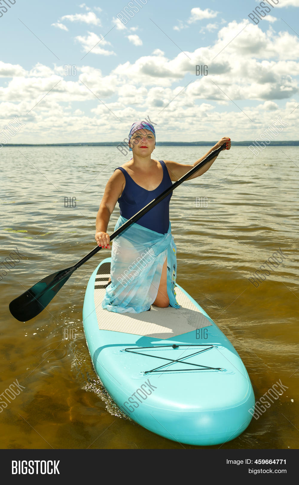 Jewish Woman Pareo Image & Photo (Free Trial) | Bigstock