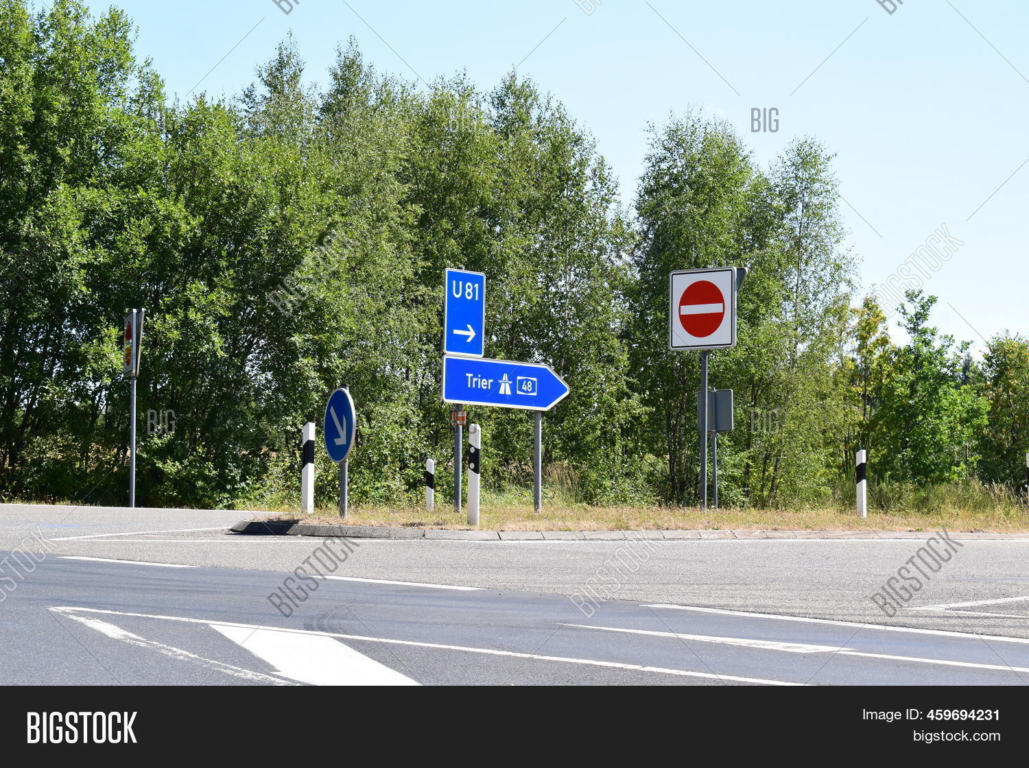 Autobahn Entry Exit Image & Photo (Free Trial) | Bigstock