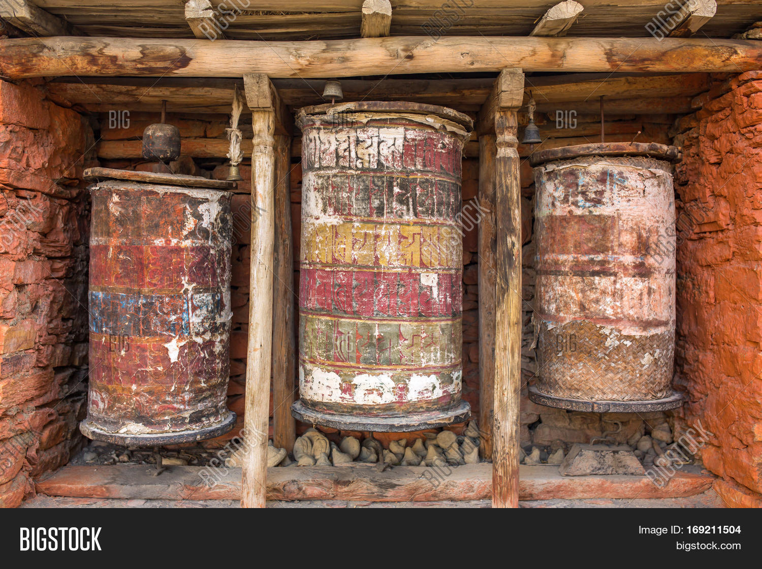 Buddhist Prayer Mani Image & Photo (Free Trial) | Bigstock