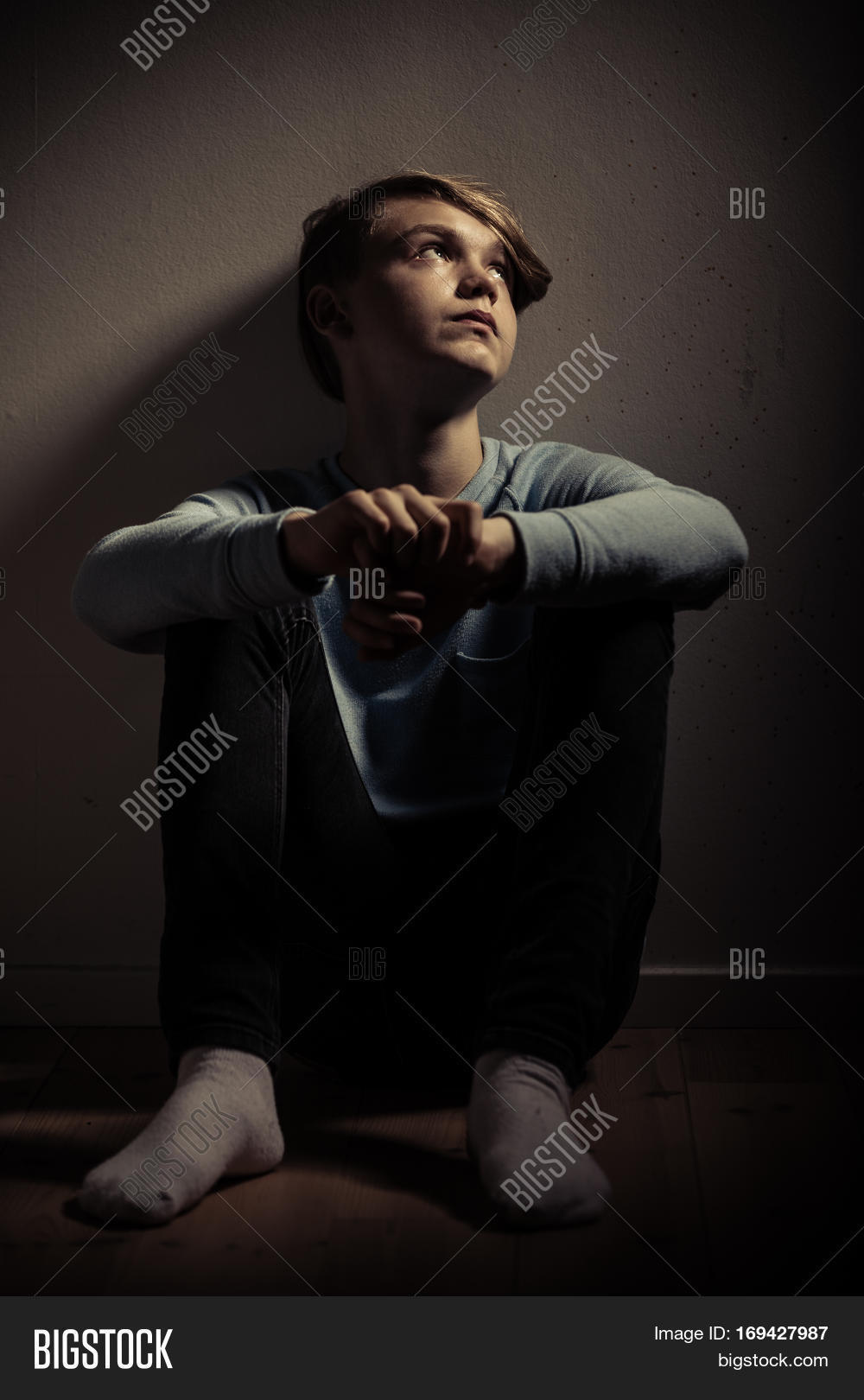 Teenager Loneliness Image & Photo (Free Trial) | Bigstock
