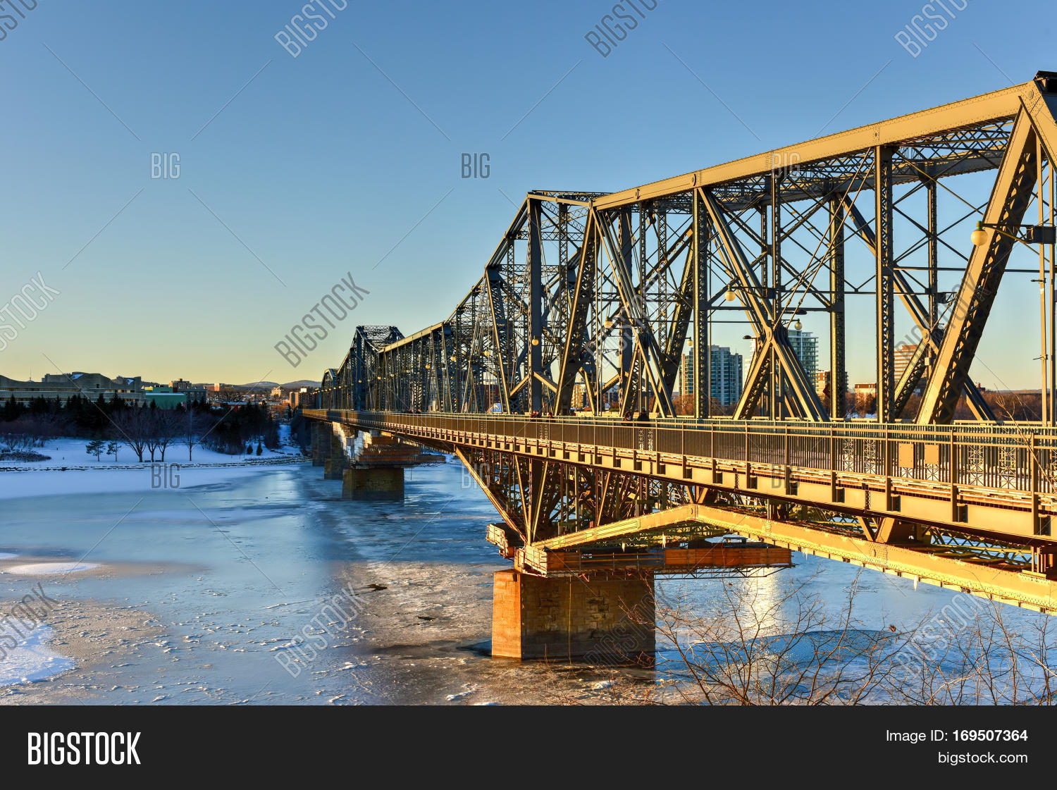 Alexandra Bridge - Image & Photo (Free Trial) | Bigstock