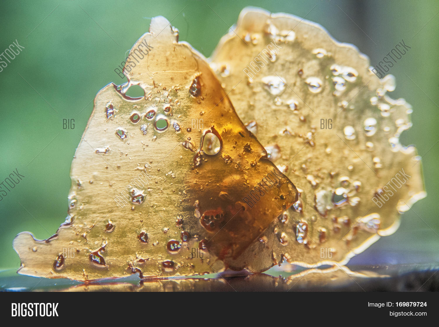Pieces Cannabis Oil Image & Photo (Free Trial) | Bigstock