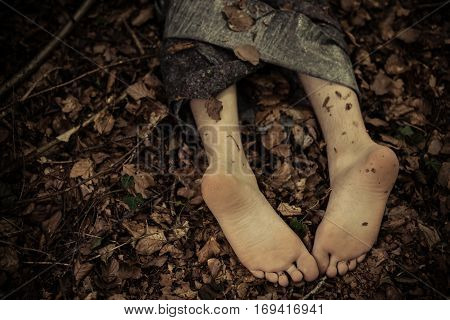 Dead Body Feet Leaves Image & Photo (Free Trial) | Bigstock