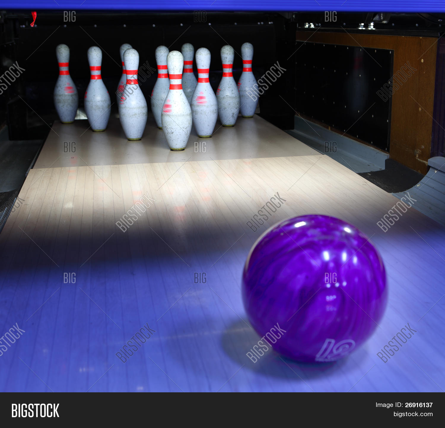 Bowling Ball Pins Image & Photo (Free Trial) | Bigstock