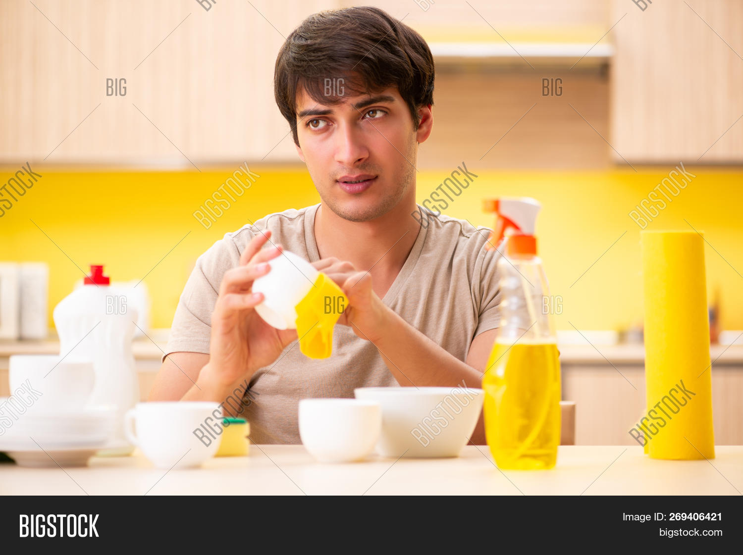 Man Washing Dishes Image & Photo (Free Trial) | Bigstock