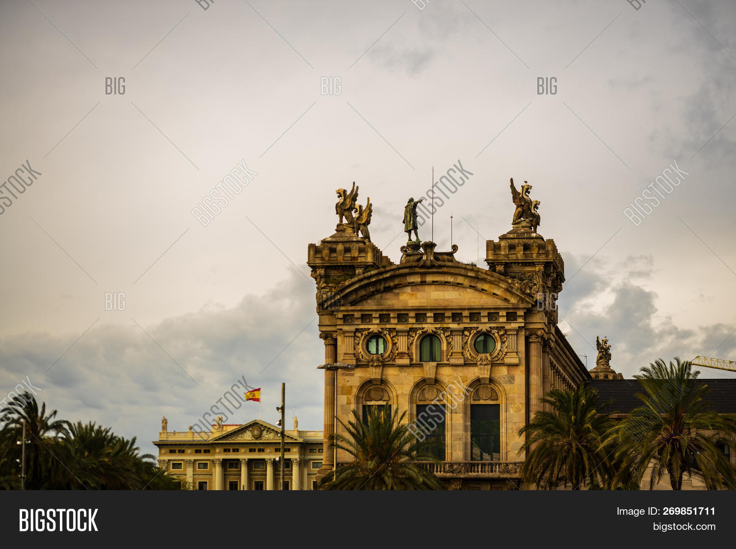 Imagen y foto Aduana Building (prueba gratis) | Bigstock