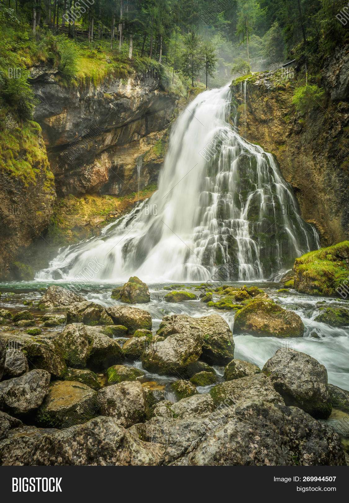 Fall Images Gollinger Image & Photo (Free Trial) | Bigstock