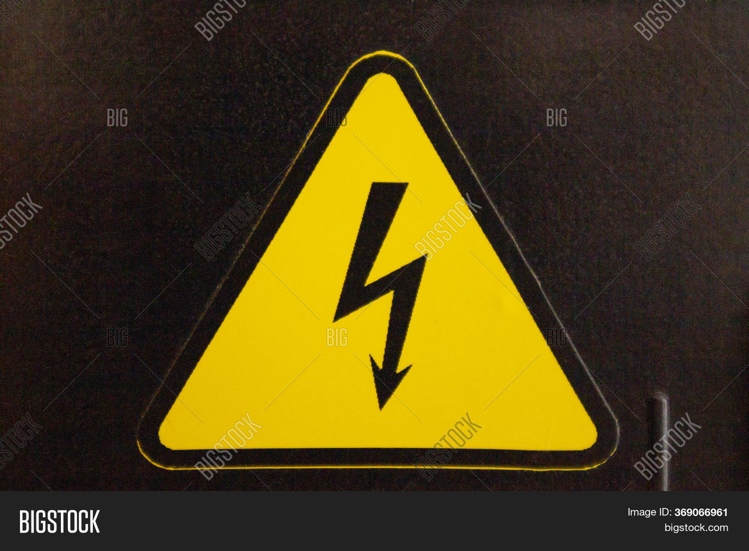 Yellow Danger Sign On Image & Photo (Free Trial) | Bigstock