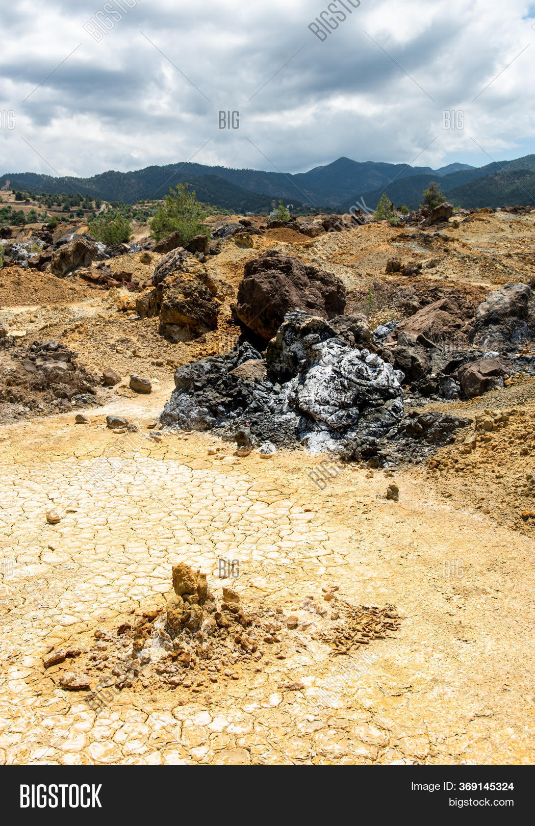Dry Deserted Land Image & Photo (Free Trial) | Bigstock