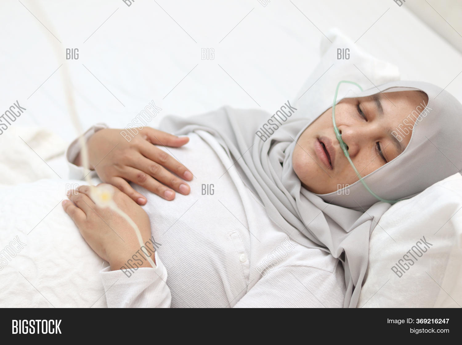 Asian Muslim Female Image & Photo (Free Trial) | Bigstock