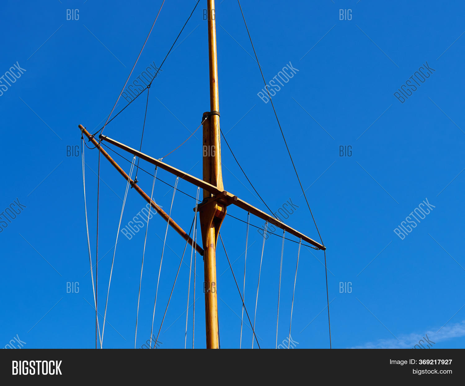 Wood Sail Mast Ropes Image & Photo (Free Trial) | Bigstock