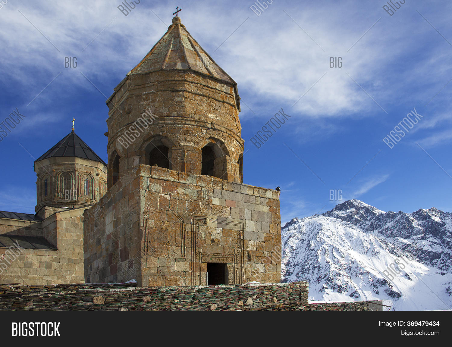 Gergeti Trinity Church Image & Photo (Free Trial) | Bigstock