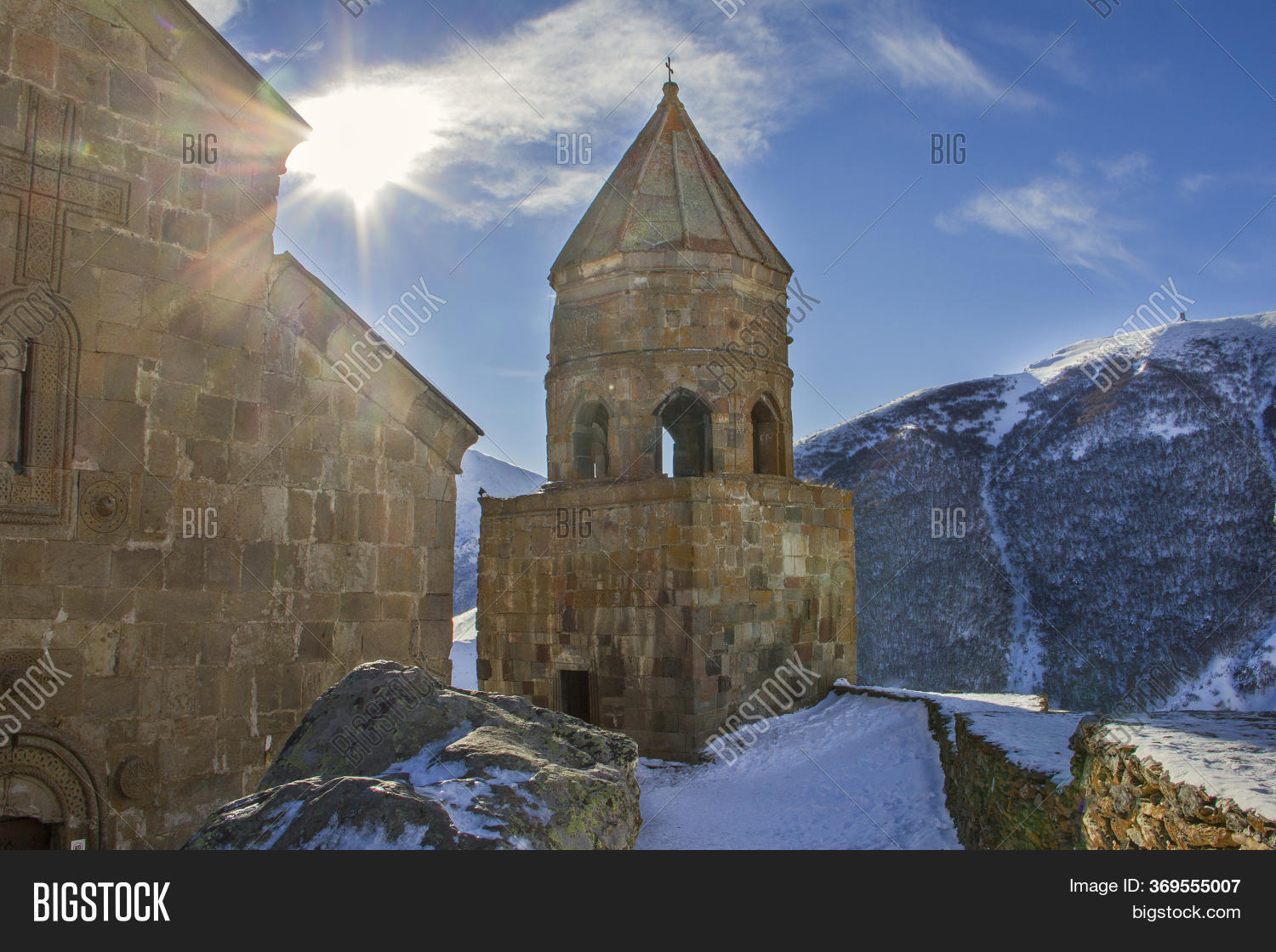 Gergeti Trinity Church Image & Photo (Free Trial) | Bigstock