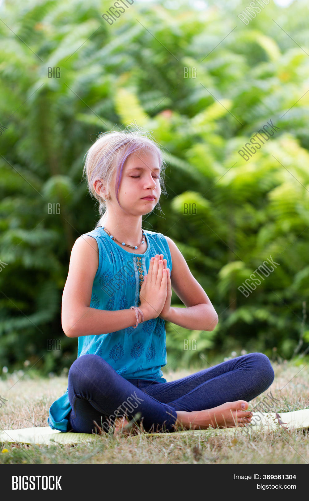 Namaste Hands Child