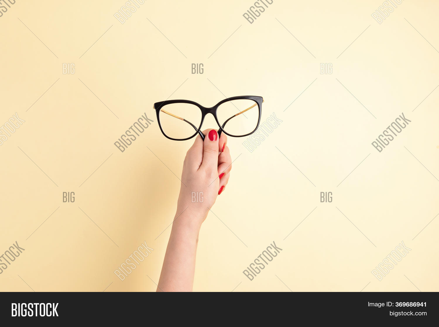 Woman Hand Holding Image & Photo (Free Trial) | Bigstock