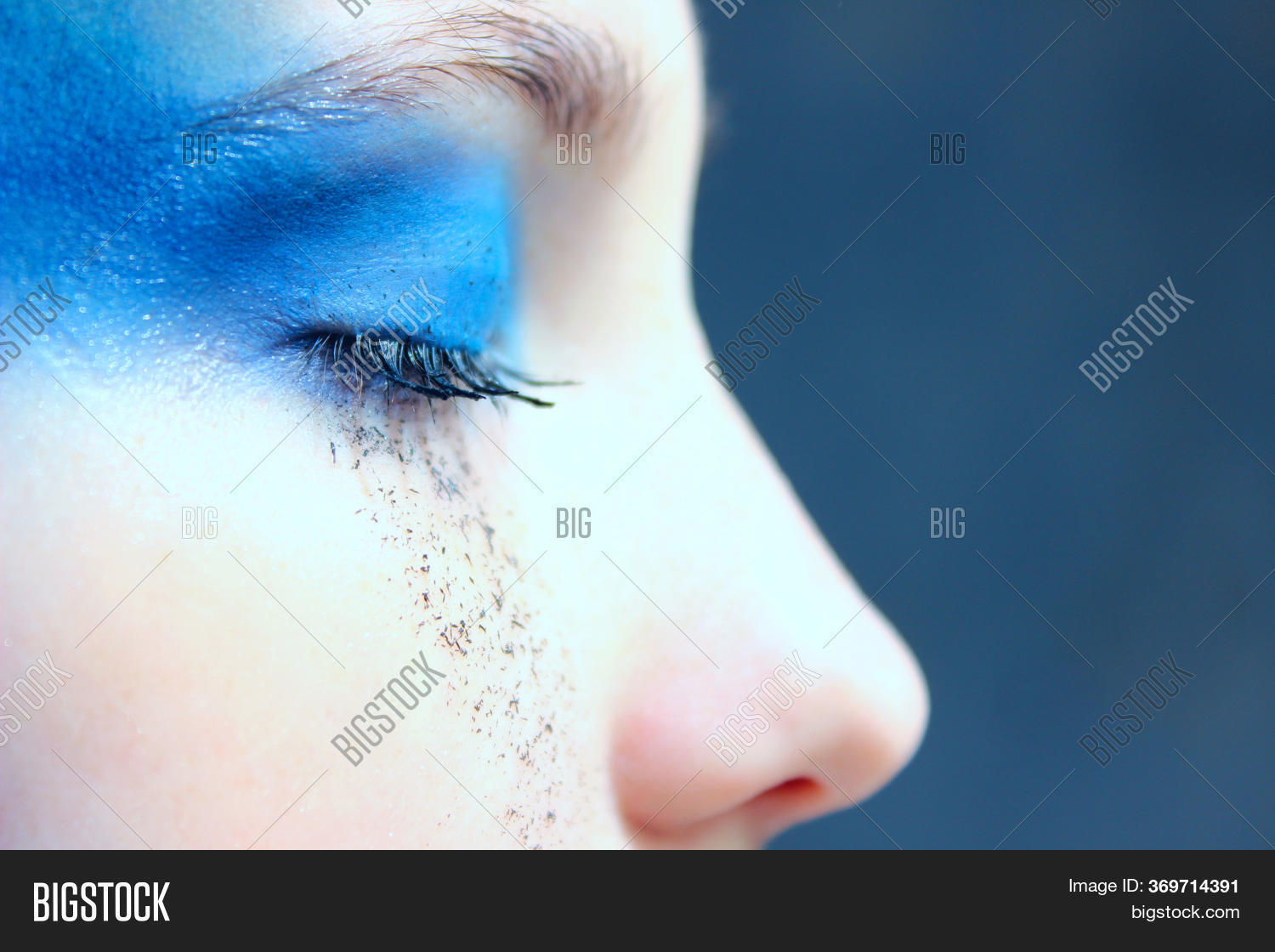 Blurred Portrait Young Image & Photo (Free Trial) | Bigstock