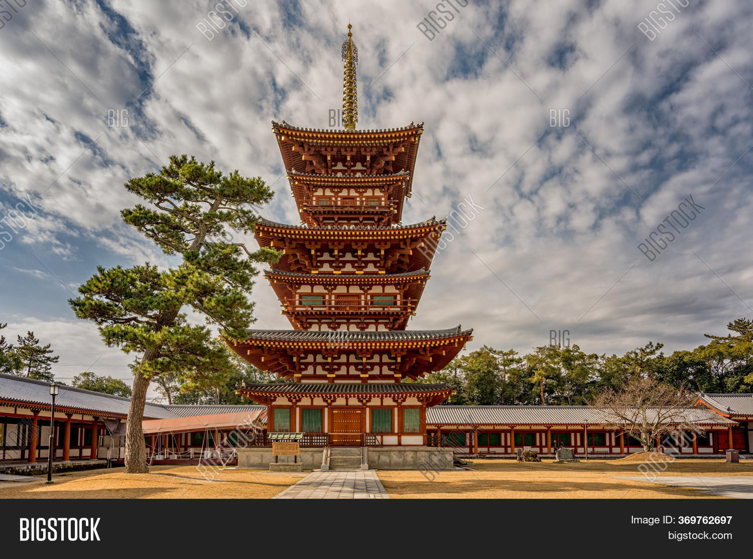 Saito (west Pagoda) Image & Photo (Free Trial) | Bigstock