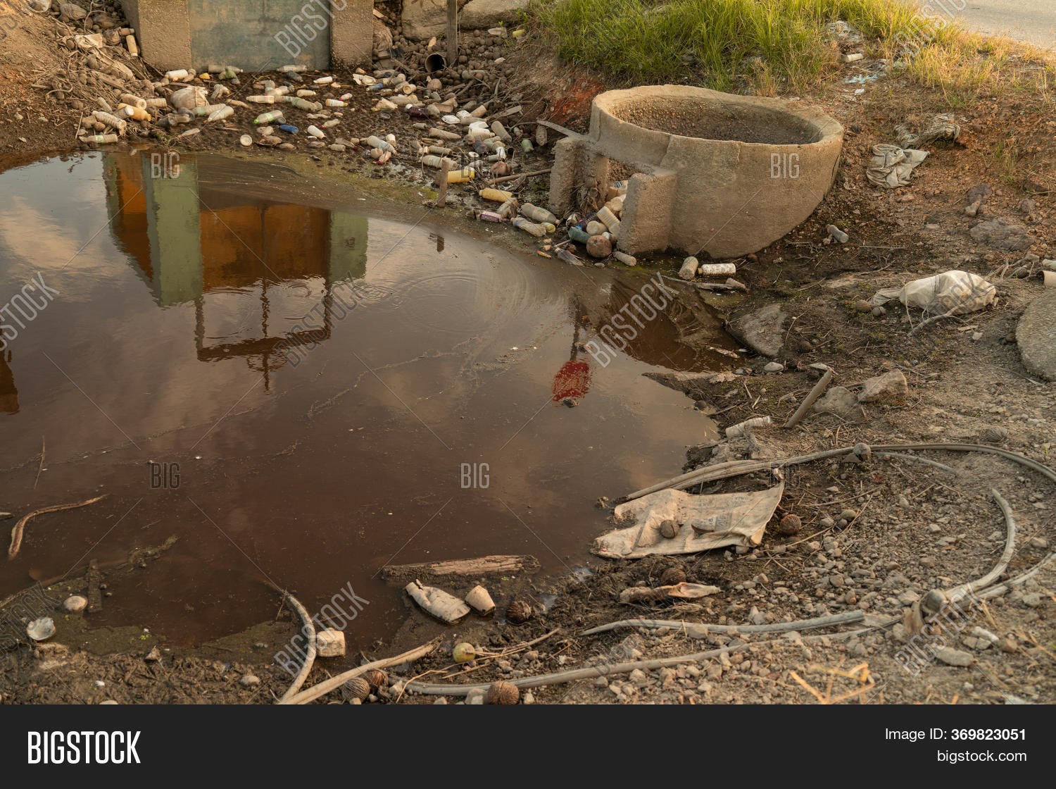 River Water Pollution Image & Photo (Free Trial) | Bigstock