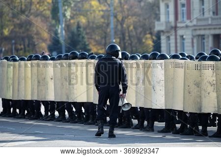 Riot Police Squad Image & Photo (Free Trial) | Bigstock